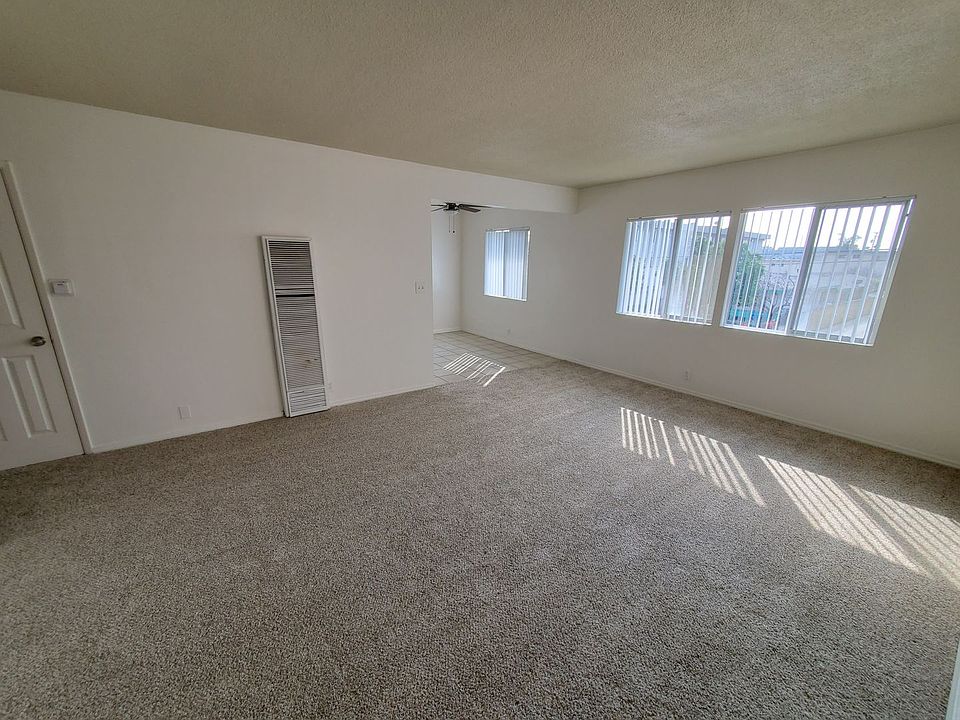 137 Street - 4027 W 137th St Hawthorne CA | Zillow