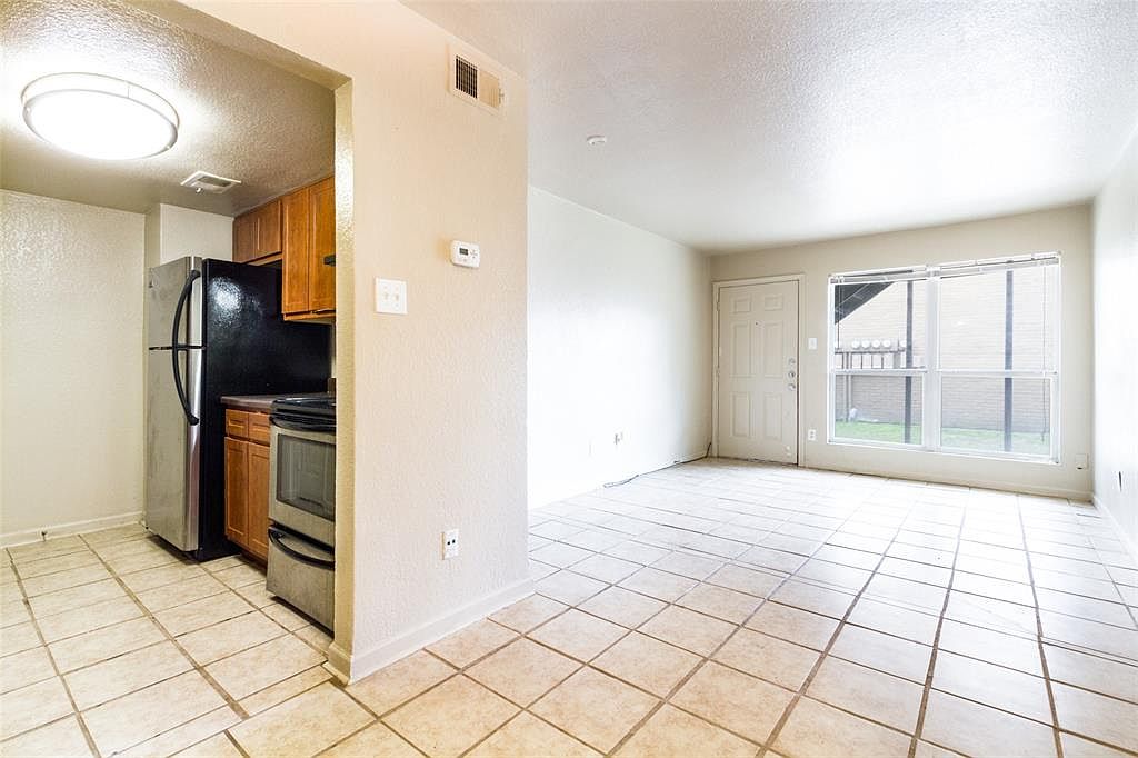 8100 Creekbend Dr APT 181, Houston, TX 77071 | Zillow