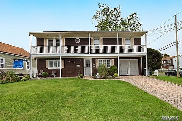 115 Venetian Blvd, Lindenhurst, NY 11757 | Zillow