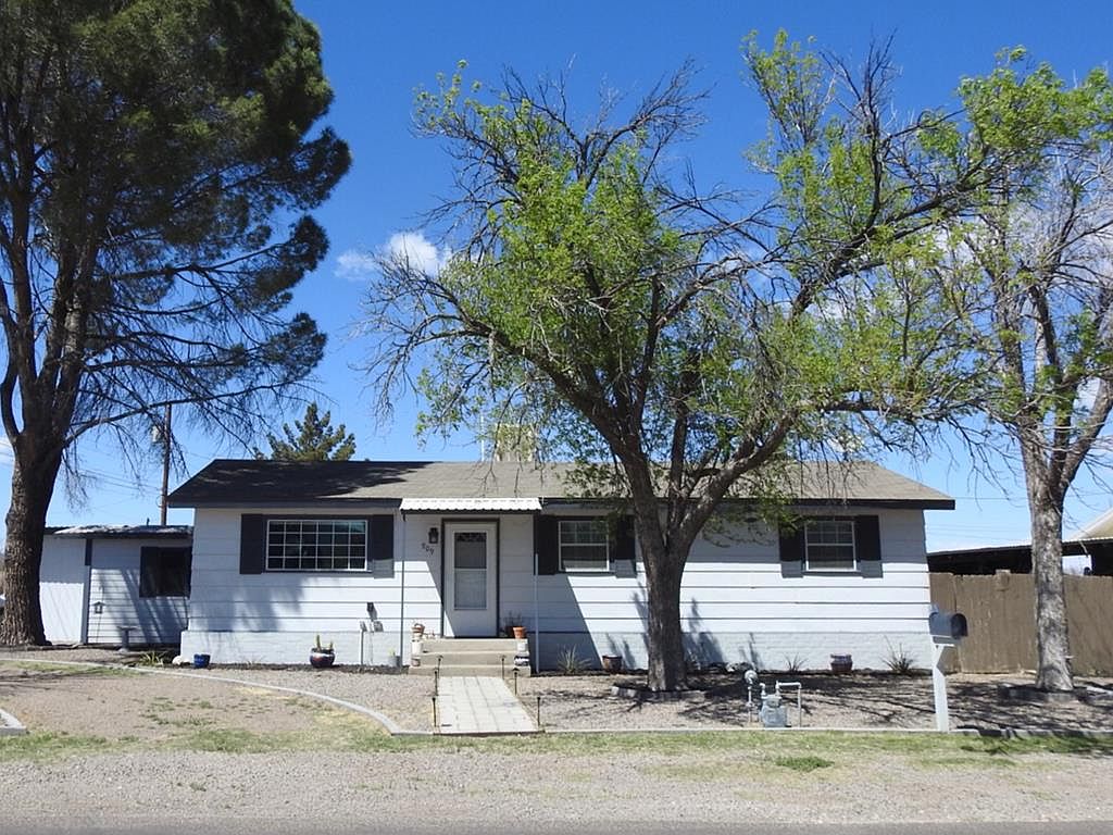 909 W Sul Ross Ave, Alpine, TX 79830 | MLS #149901 | Zillow