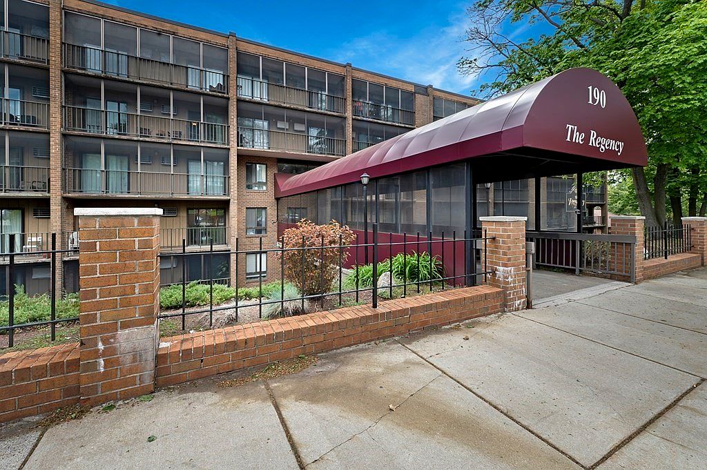 190 High St APT 501, Medford, MA 02155 | Zillow