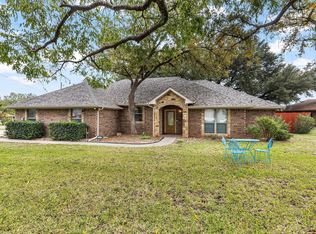 4012 Sioux Ct, Granbury, TX 76048 | MLS #20920314 | Zillow