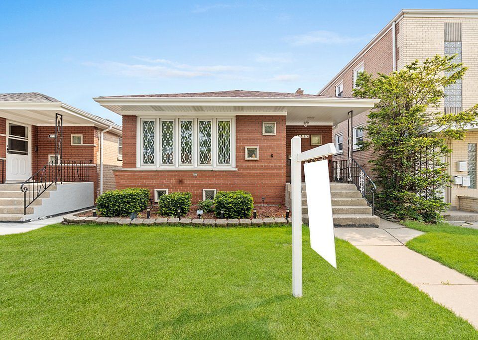 5755 W 63rd Pl, Chicago, IL 60638 | Zillow