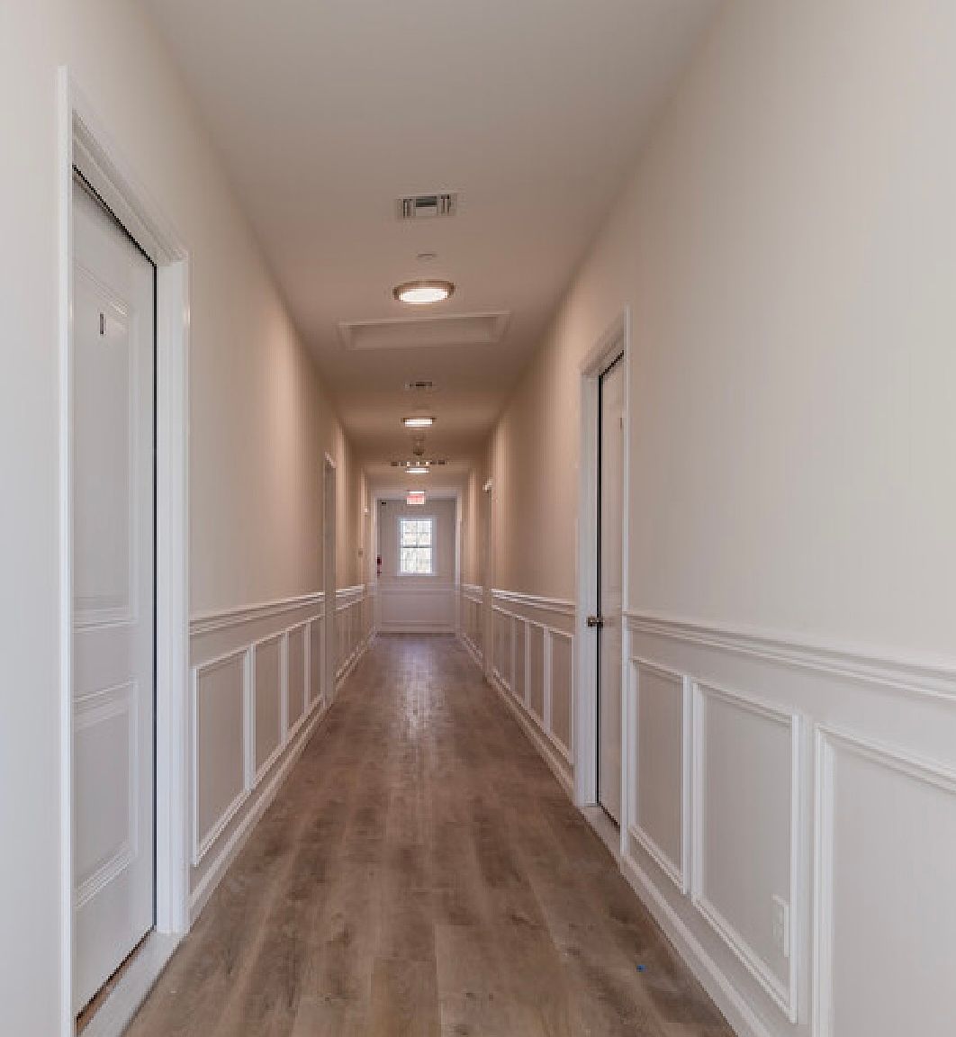 406 Osborn Ave #F, Riverhead, NY 11901 | Zillow