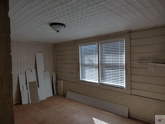 1012 Landrum Ln, Texarkana, TX 75501 | MLS #110692 | Zillow