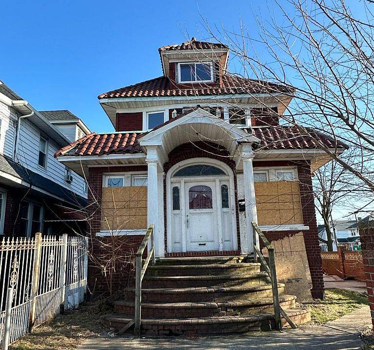 117-02 111th Ave, South Ozone Park, NY 11420 | MLS #11162957 | Zillow