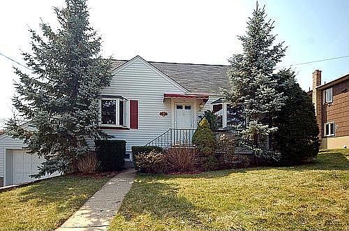 39 Emily Ave, Nutley, NJ 07110 | Zillow