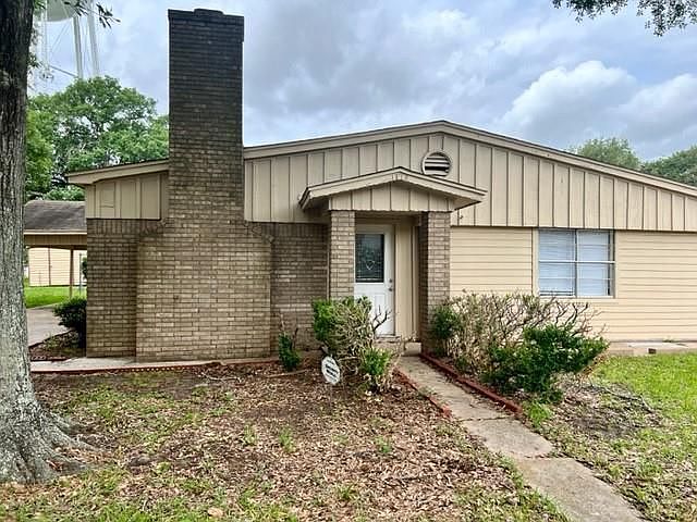 1318 Austin St #1, Rosenberg, TX 77471 | Zillow
