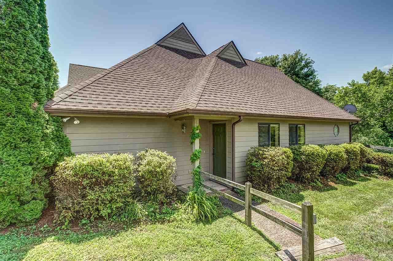 1092 Amber Ridge Rd, Charlottesville, VA 22901 | Zillow