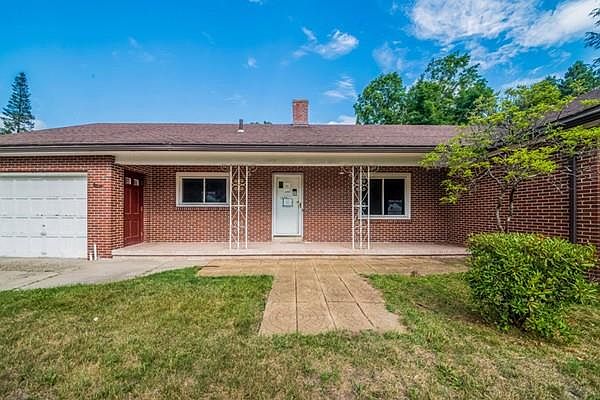 1373 Plumtree Rd, Springfield, MA 01119 | Zillow