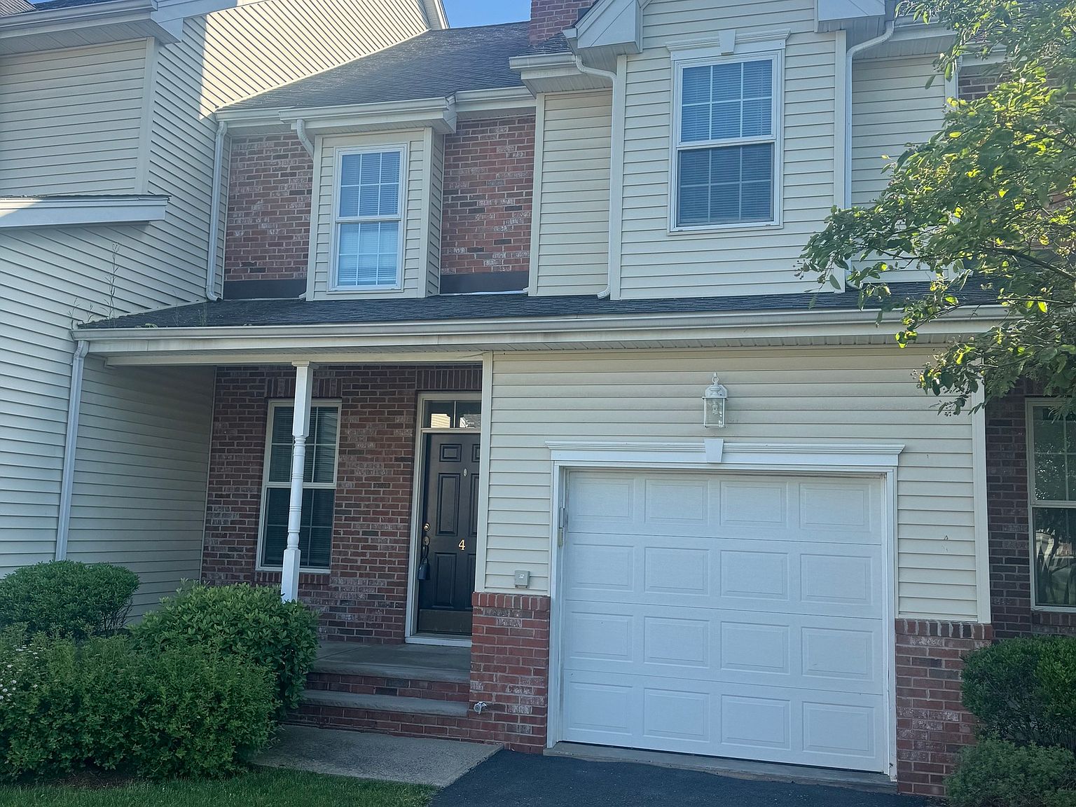 4 Rhodora Ter #4, Windsor, CT 06095 | Zillow