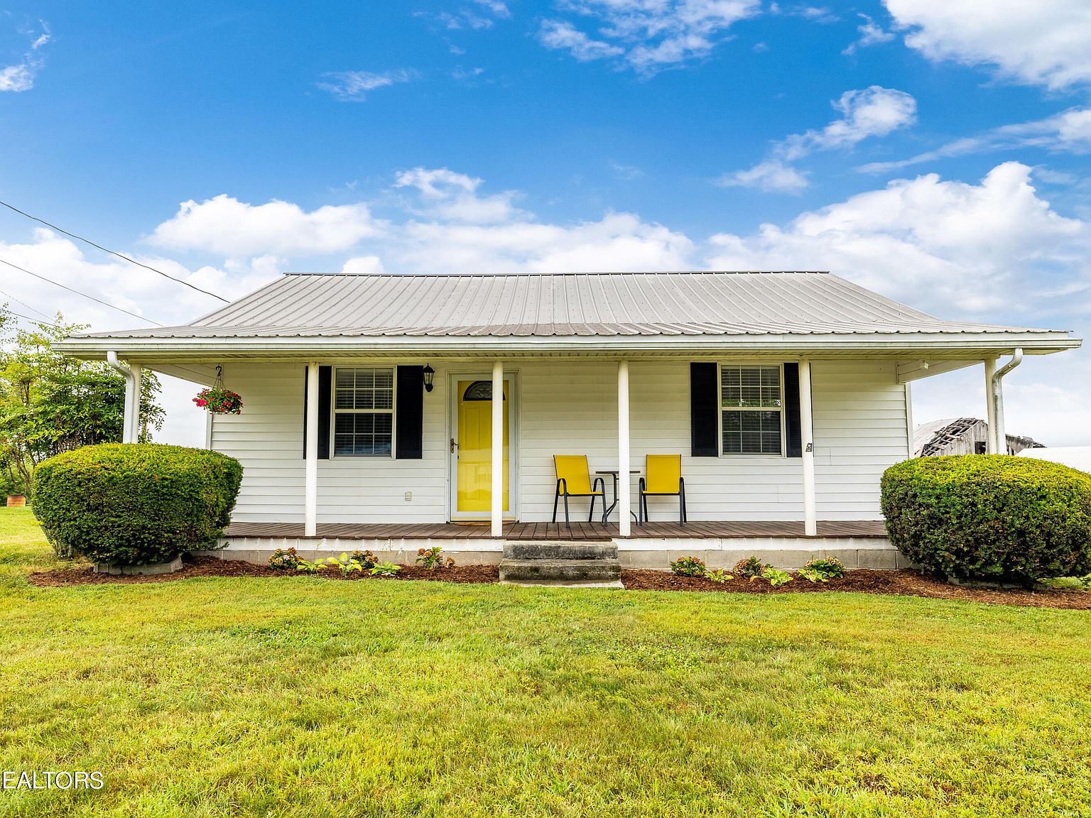 266 Glenlock Rd, Sweetwater, TN 37874 | Zillow