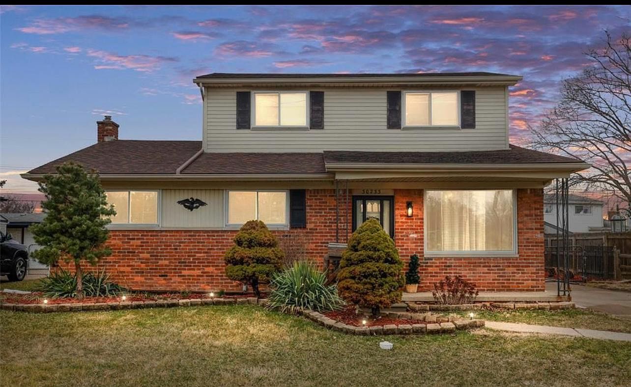 30233 Hayes Rd, Warren, MI 48088 | Zillow