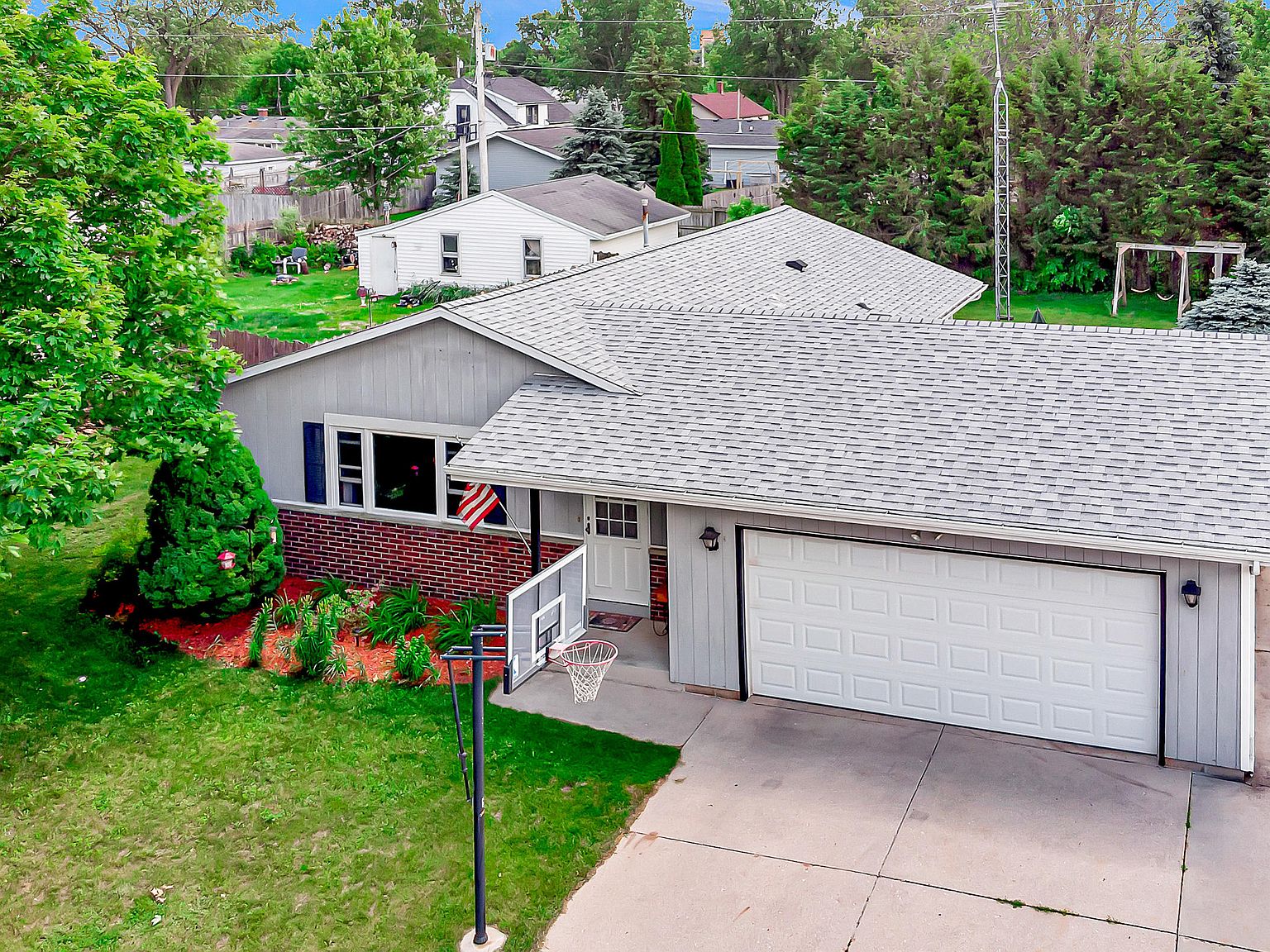 1415 Pershing Ave, Sheboygan, WI 53083 | Zillow