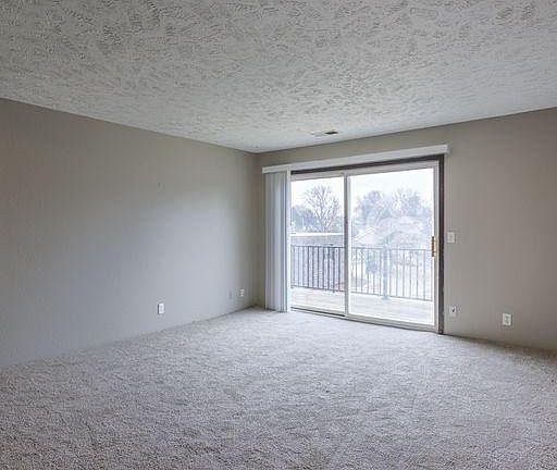 12230 Anne St APT 10, Omaha, NE 68137 | Zillow