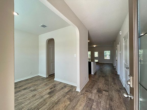 12126 Old Onyx, San Antonio, TX 78245 | Zillow