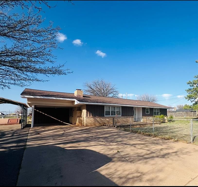 201 Iowa Ave, Sayre, OK 73662 | MLS #1161601 | Zillow