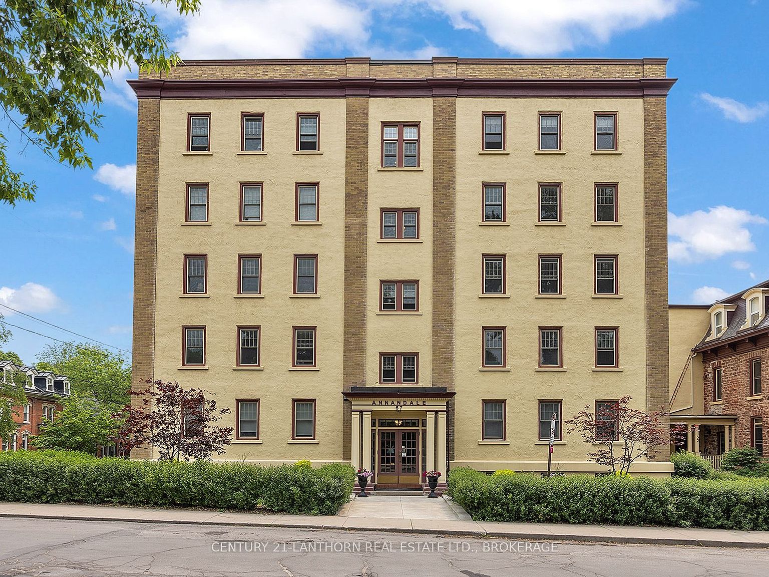 67 Sydenham St #201, Kingston, ON K7L 3H2 | MLS #X12037101 | Zillow