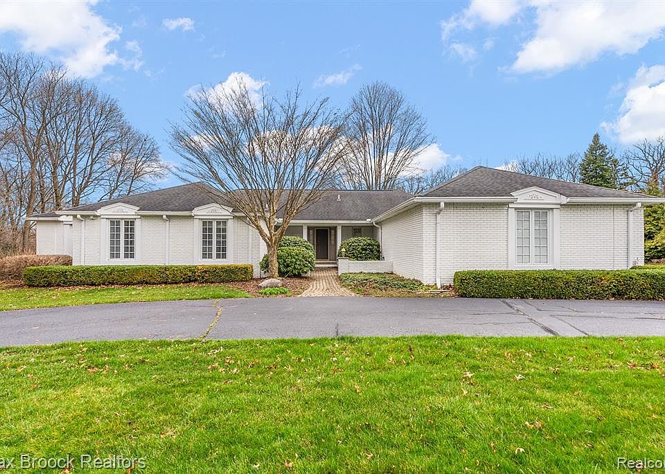 4340 Queens Way, Bloomfield Hills, MI 48304 | Zillow