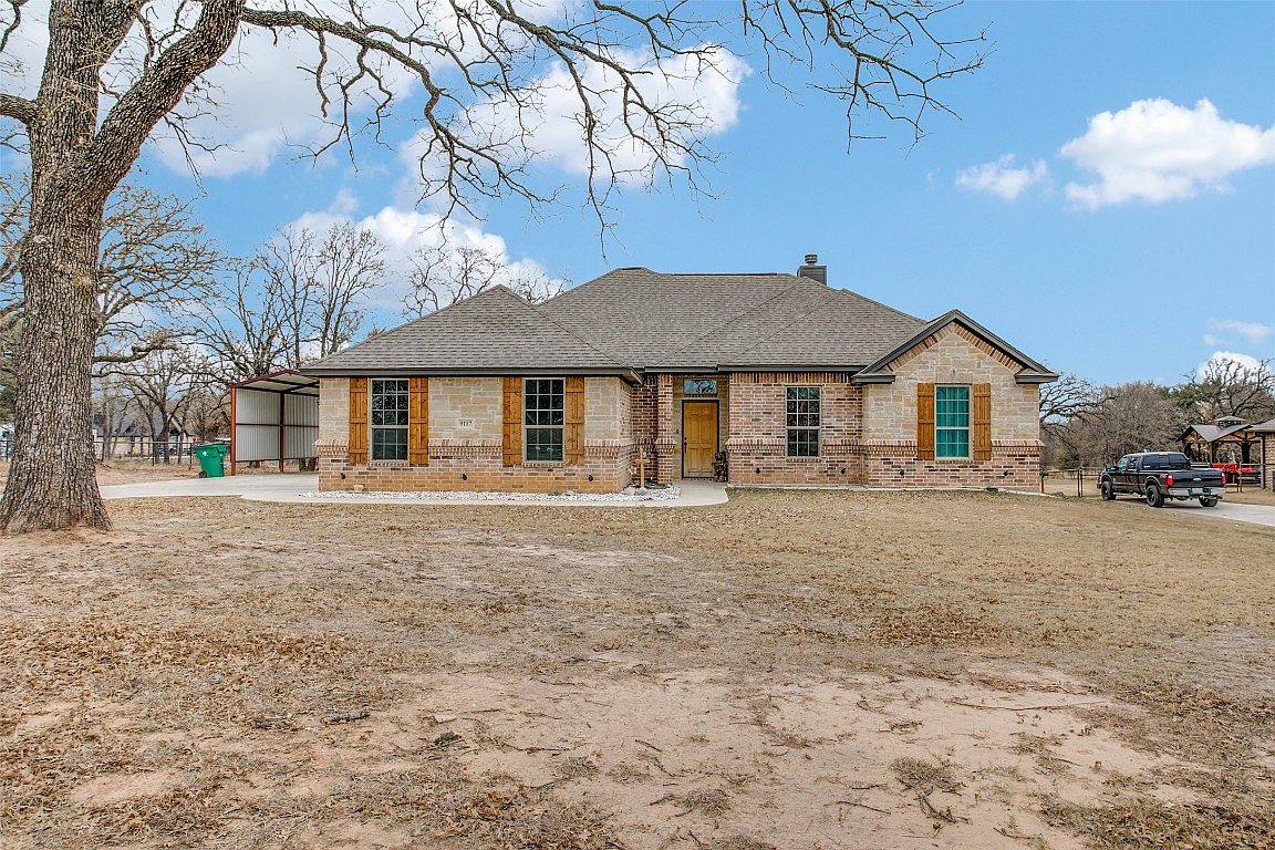 9117 Old Springtown Rd, Springtown, TX 76082 | Zillow