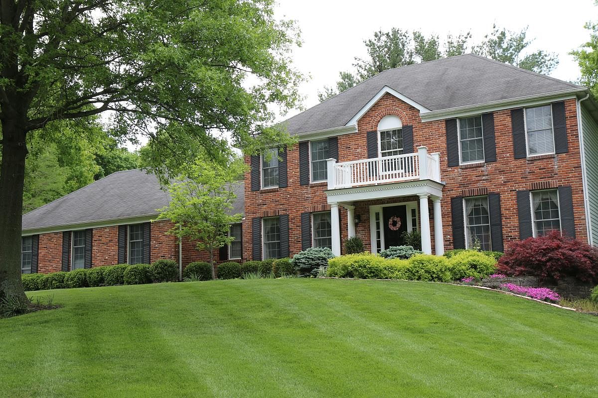 1700 Mason Knoll Rd, Saint Louis, MO 63131 | Zillow