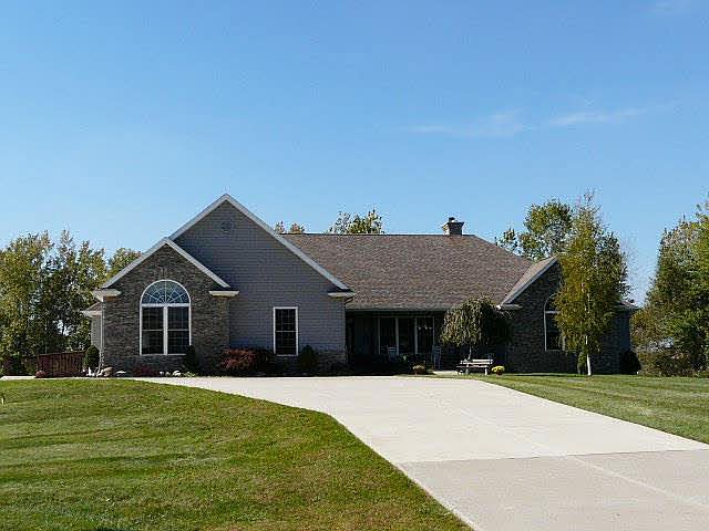 10595 Tabbert Rd, Riga, MI 49276 | Zillow