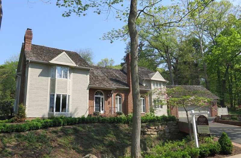 1 Way Hollow Rd, Sewickley, PA 15143 | Zillow