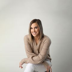 Michelle Saavedra - Real Estate Agent in Salem, OR - Reviews | Zillow