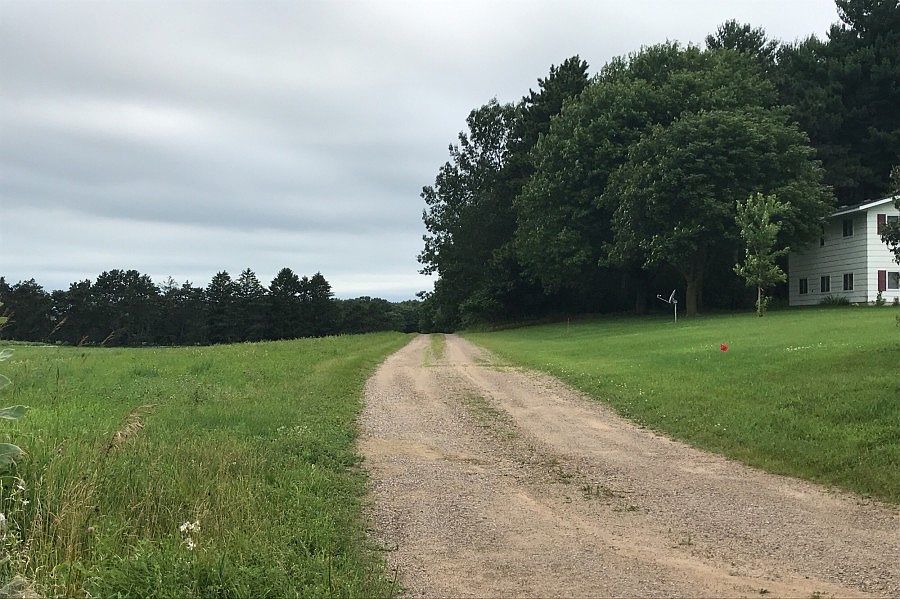 S10592 County Road Hh I, Eleva, WI 54738 | Zillow