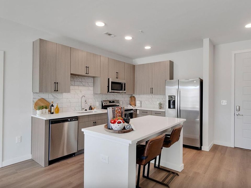 2104 Cascade Pointe Blvd #11302, Charlotte, NC 28208 | Zillow