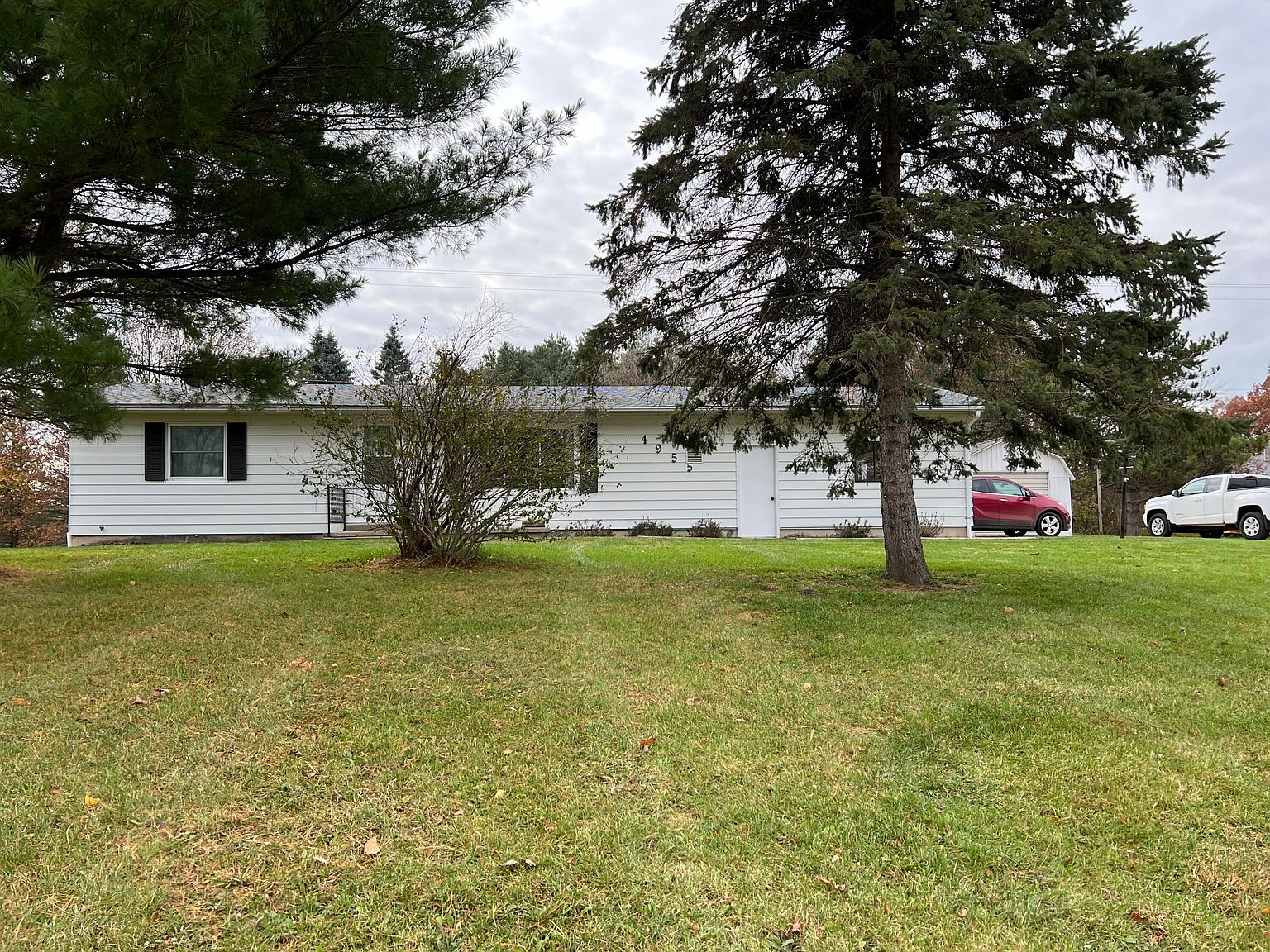 4955 W Butterfield Hwy, Olivet, MI 49076 | Zillow