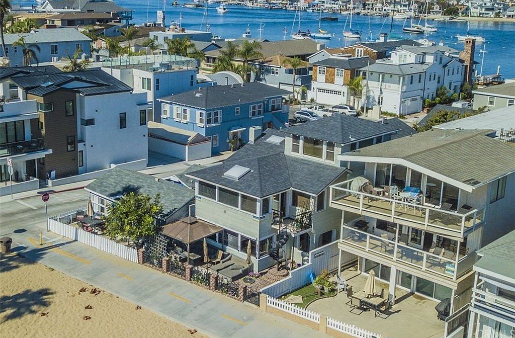 1002 E Oceanfront, Newport Beach, CA 92661 | Zillow