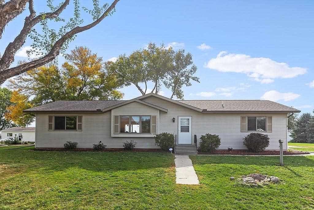 2232 454th Ave, Wallingford, IA 51365 | Zillow
