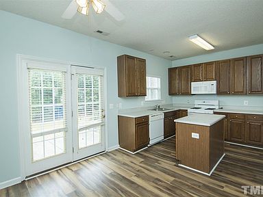 10806 Galand Ct, Raleigh, NC 27614 | Zillow