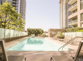 1111 S Grand Ave APT 411, Los Angeles, CA 90015 | Zillow