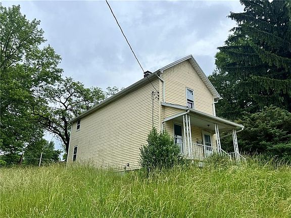 741 Emerson Ave, Farrell, PA 16121 | MLS #1657565 | Zillow