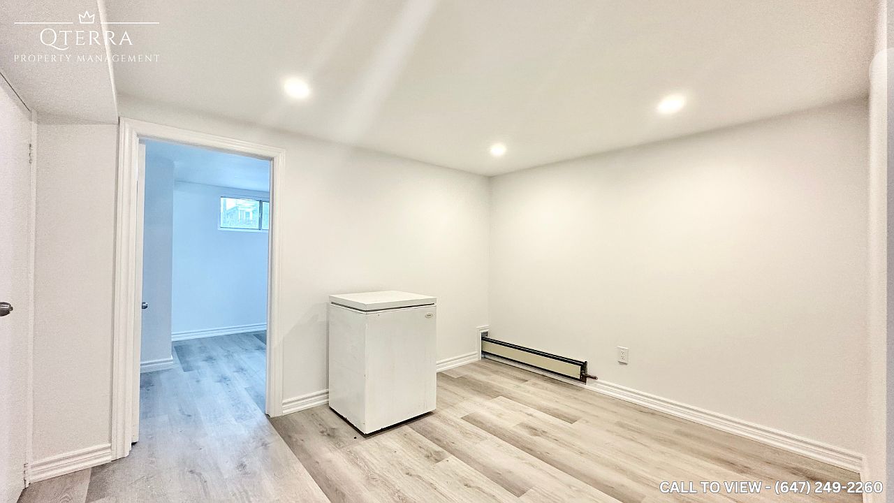 82 N Bonnington Ave #2, Scarborough, ON M1K 1X4 | Zillow