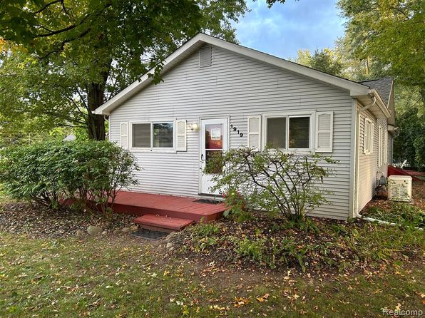 Oxford MI Real Estate - Oxford MI Homes For Sale | Zillow