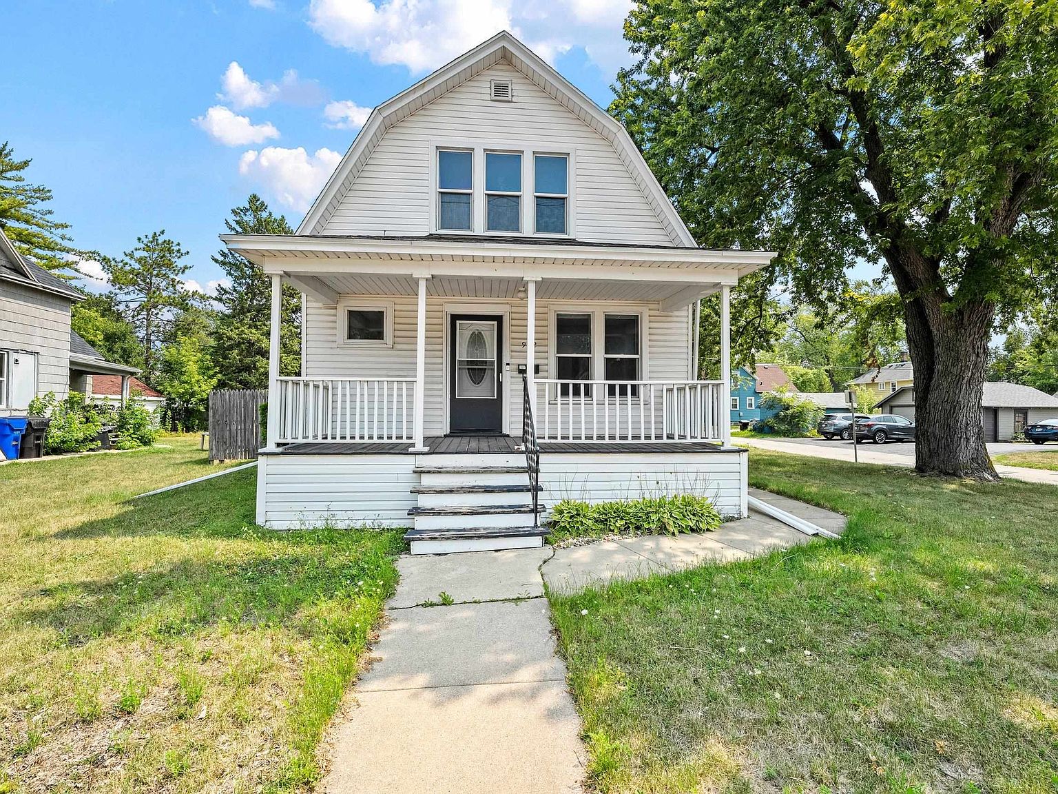 922 N Richmond St, Appleton, WI 54911 | Zillow