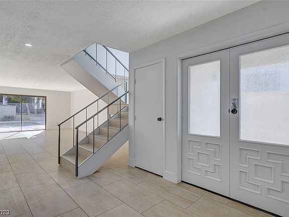 945 Vegas Valley Dr, Las Vegas, NV 89109 | MLS #2480032 | Zillow
