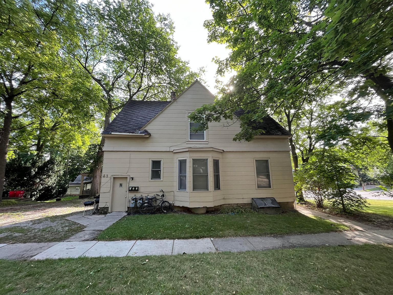 33 S Normal St #1, Ypsilanti, MI 48197 | Zillow