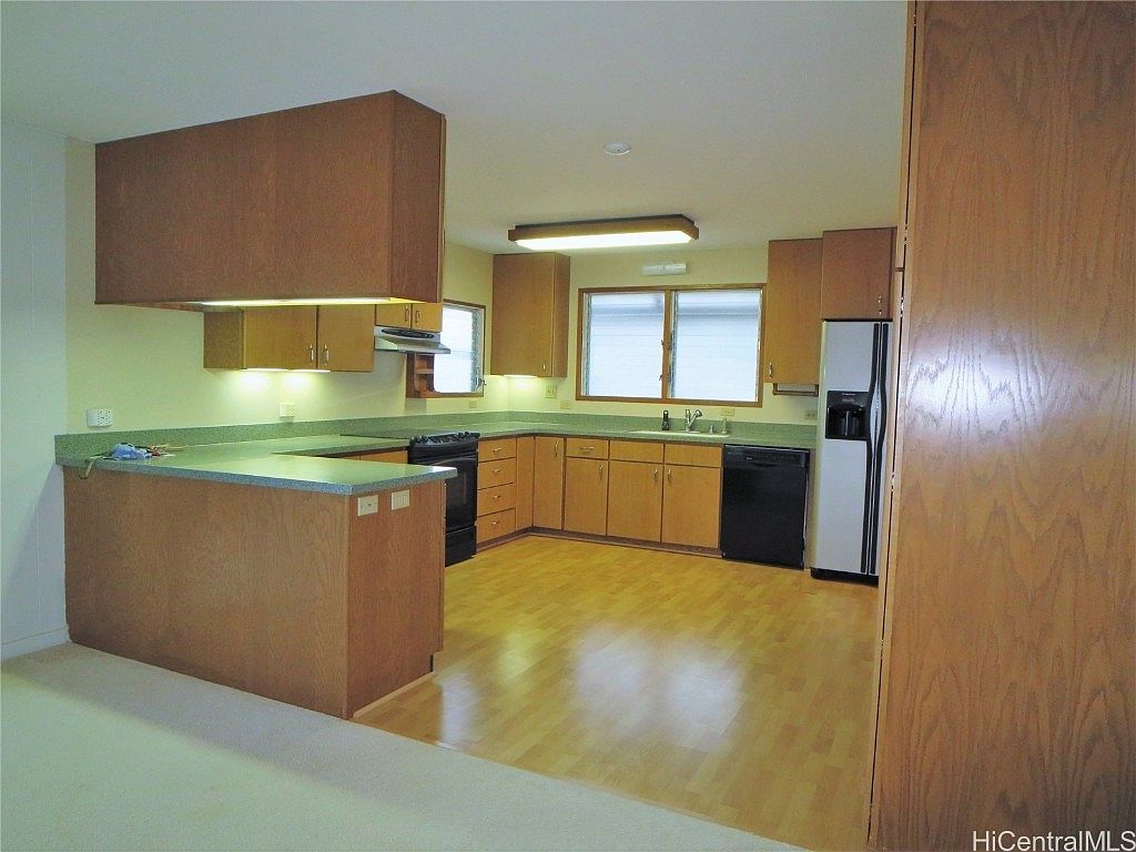 5049 Poola St, Honolulu, HI 96821 | Zillow