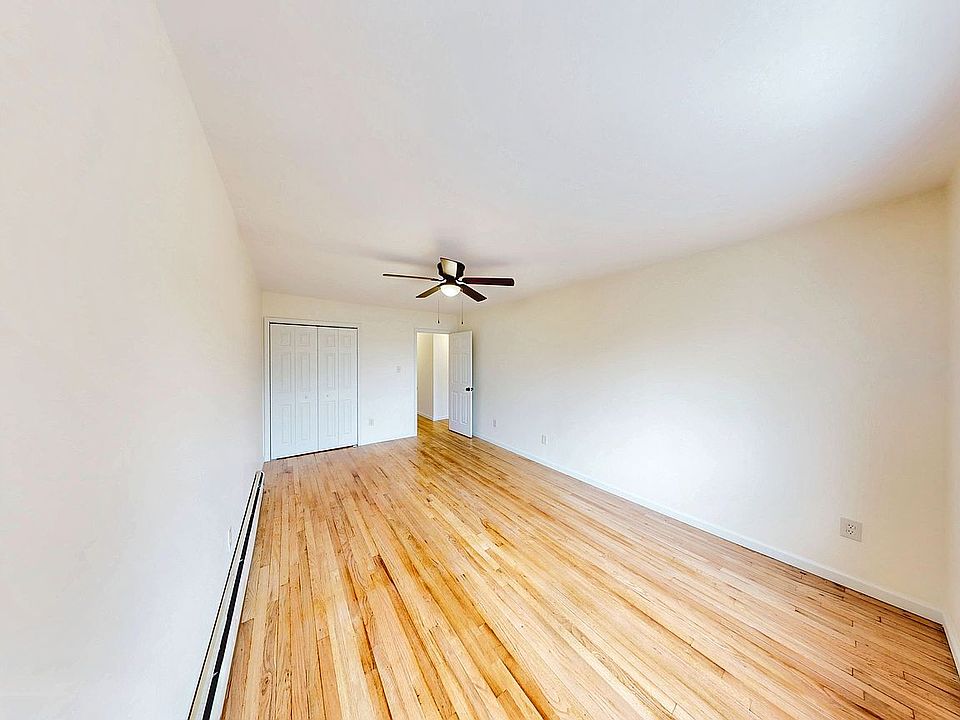 62-27 61st St #1, Ridgewood, NY 11385 | Zillow