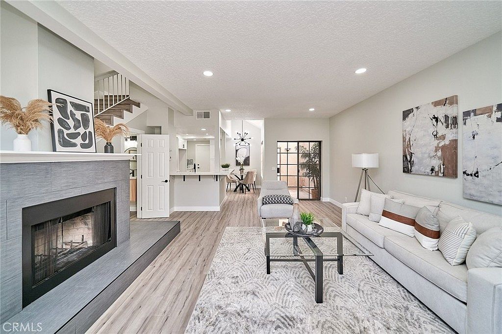 2158 San Michel Dr W UNIT A, Costa Mesa, CA 92627 | MLS #PW23210891 ...