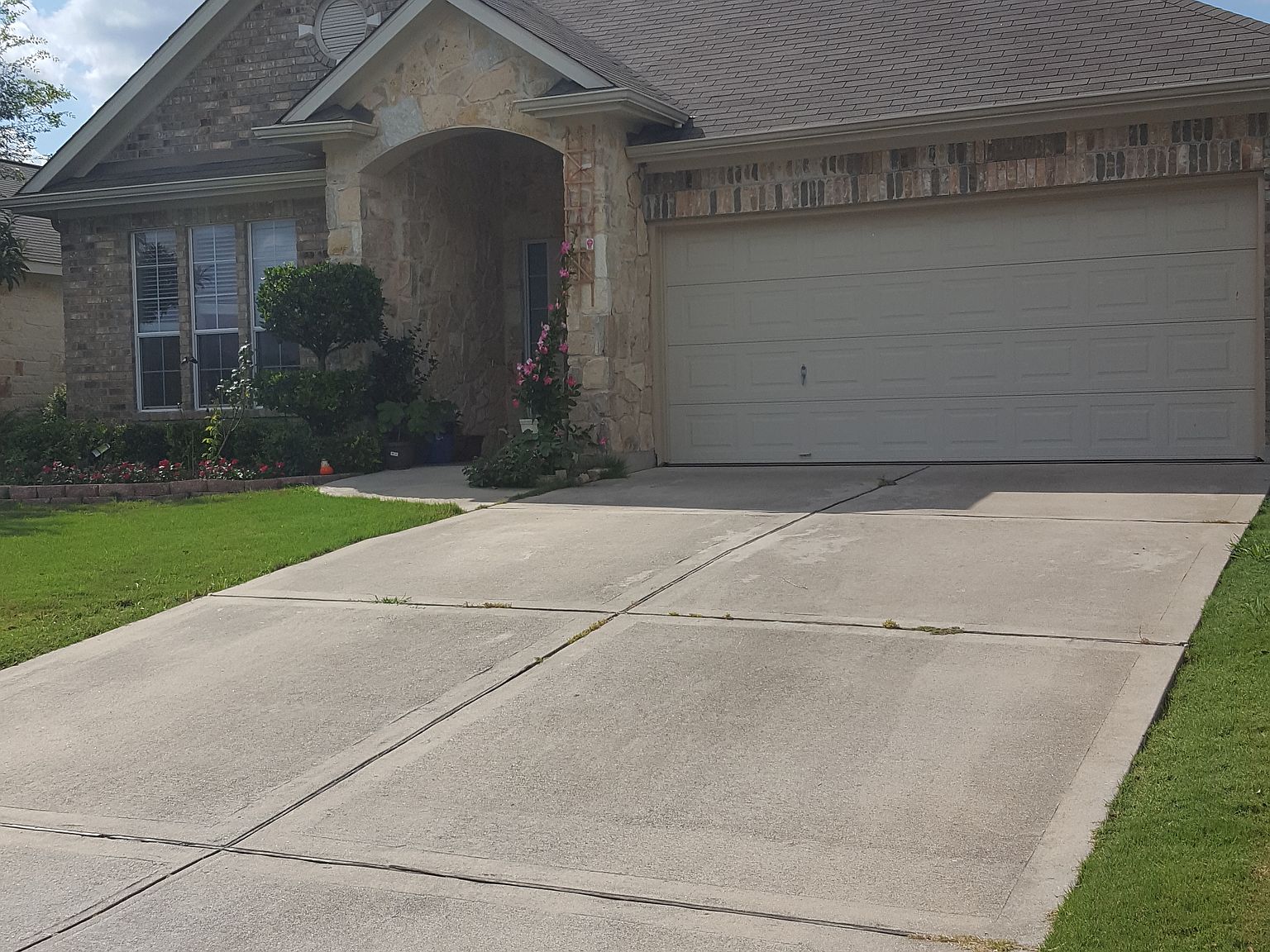 1604 Musket Valley Trl, Austin, TX 78754 | Zillow