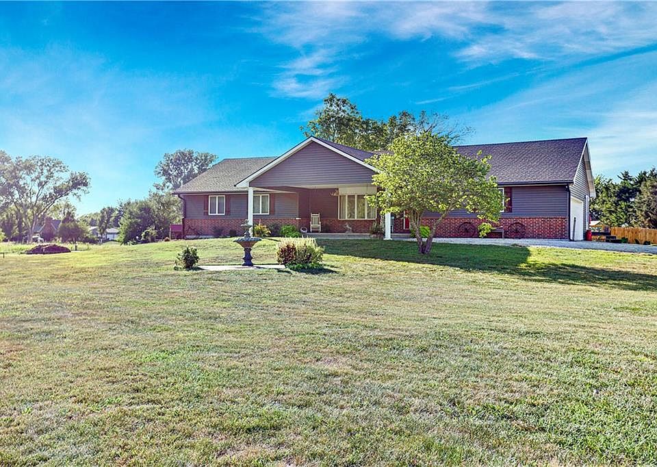 32791 Us Highway 169, Greeley, KS 66033 | Zillow
