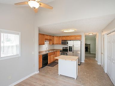 2427 Robbie Ct, Nashville, TN 37214 | Zillow