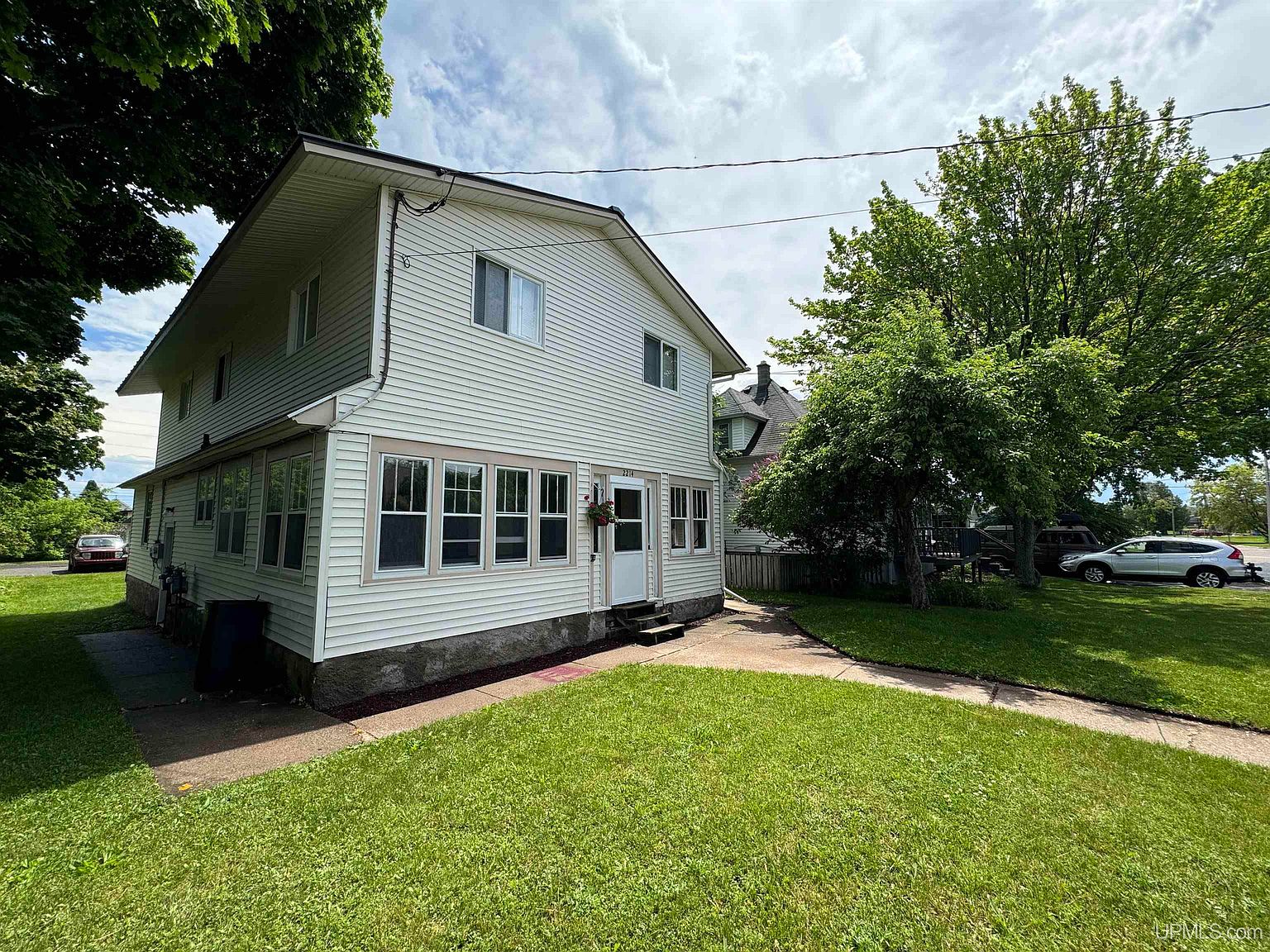 2214 Fitch Ave, Marquette, MI 49855 | Zillow