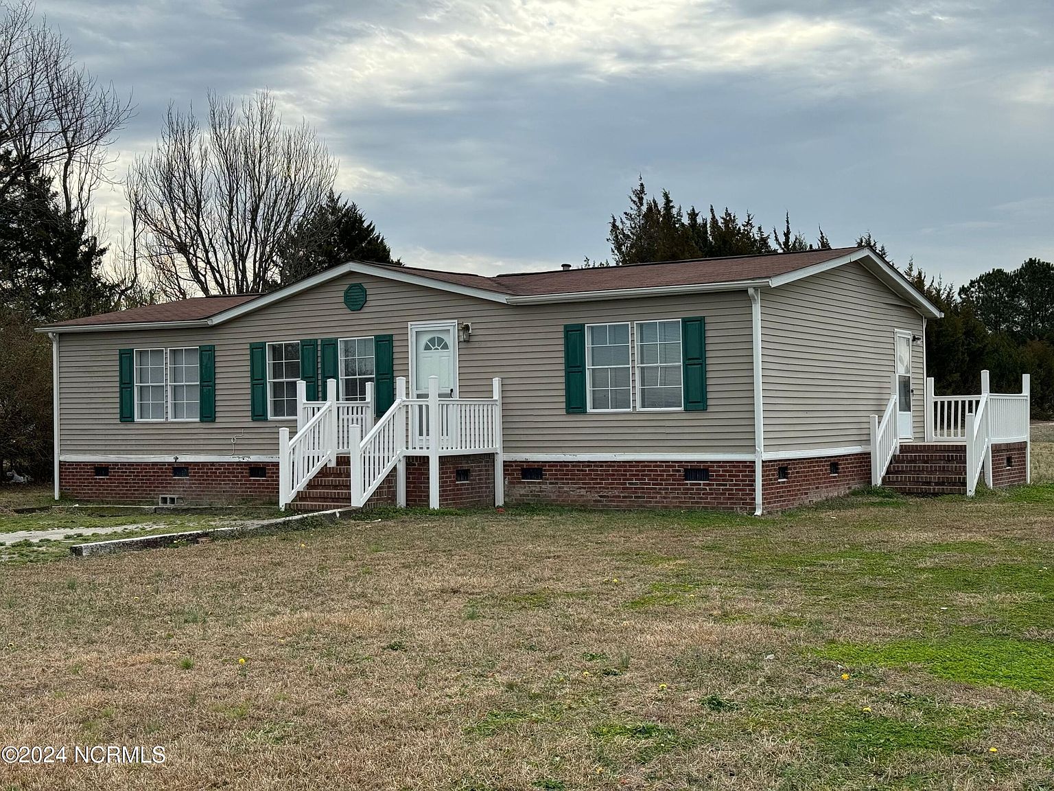 907 E Northern Boulevard, Tarboro, NC 27886 | Zillow