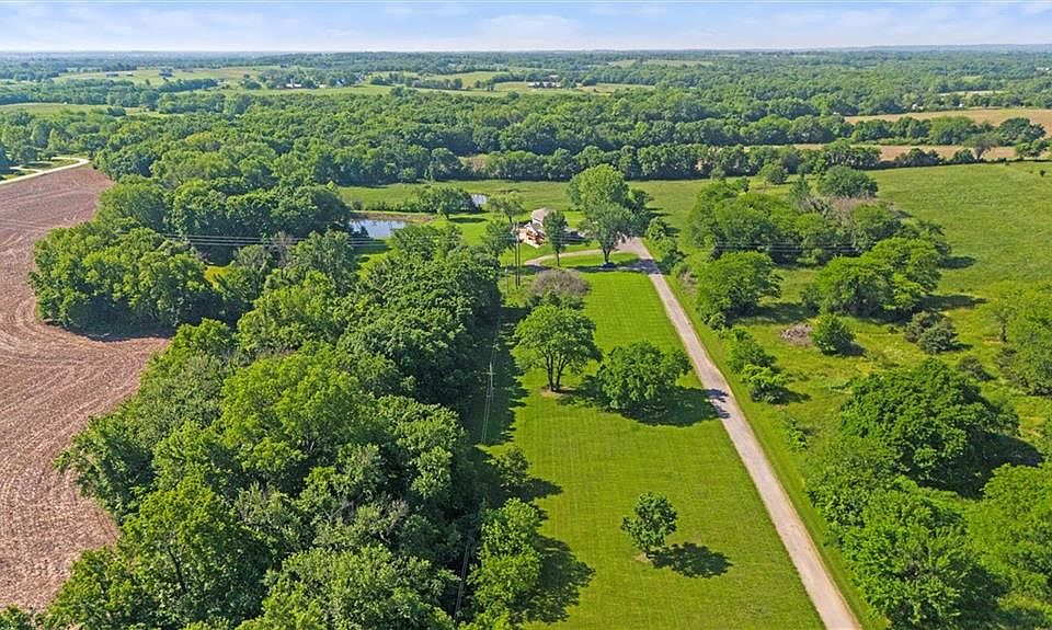 1927 N 1275th Rd, Eudora, KS 66025 | Zillow